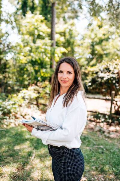 Stephanie Lemke with Fore Properties Realty